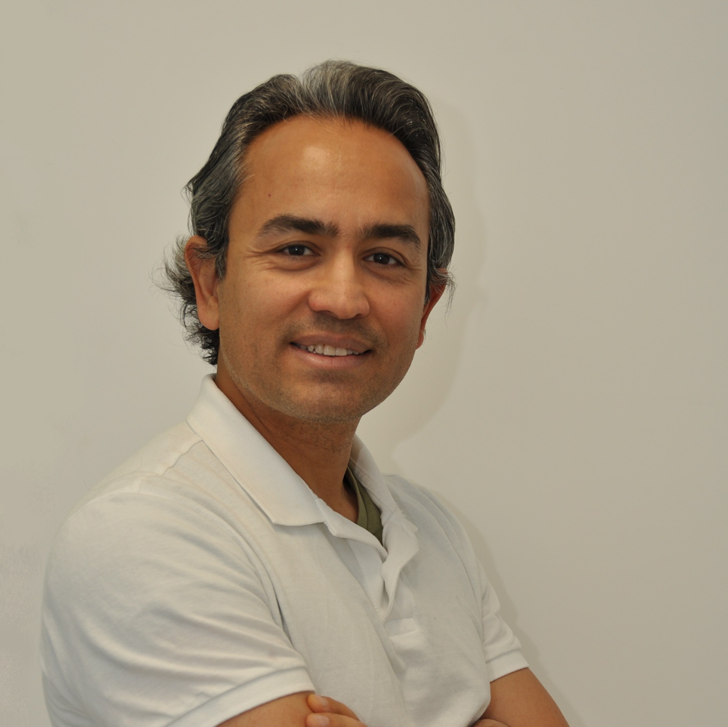 Dr. Vaziri – Team – Tandartspraktijk Heereweg – Lisse